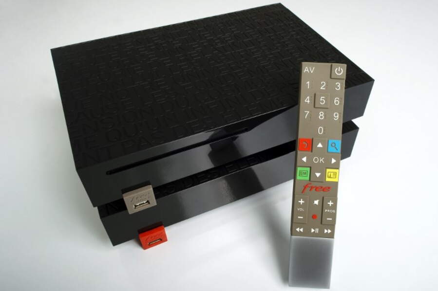 La Freebox V7 arrive : retour en images sur les box de Xavier Niel ...