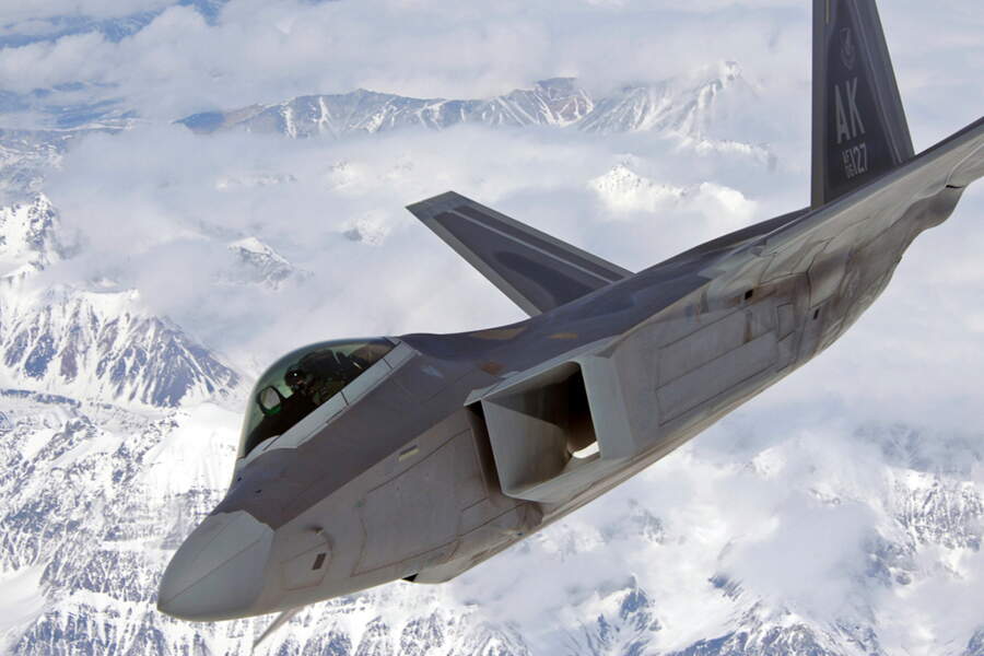 Le top 10 des avions de chasse les plus rapides du monde - Capital