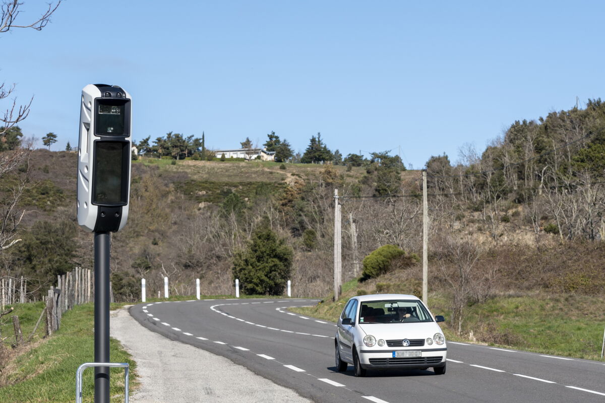 Voici les 15 types de radars que vous pouvez rencontrer en France - Capital